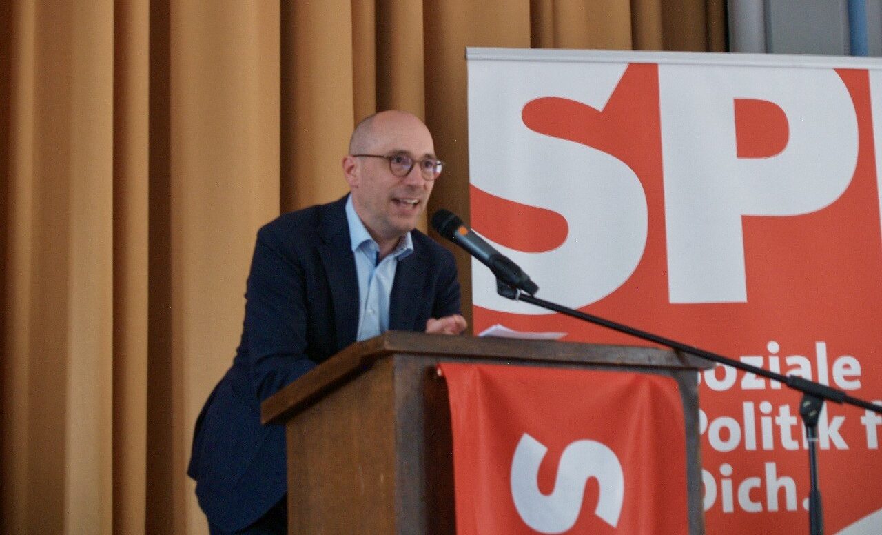 SPD Steglitz-Zehlendorf bestätigt Ruppert Stüwe als Vorsitzenden ...